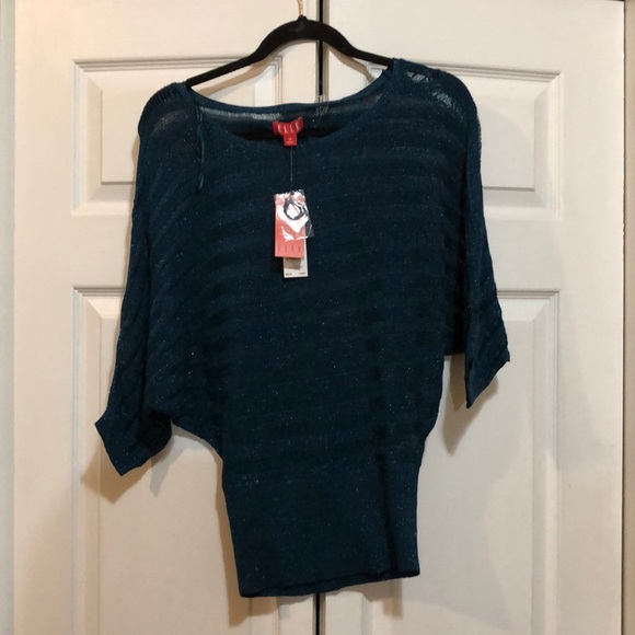 Elle | Tops | Elle | Poshmark